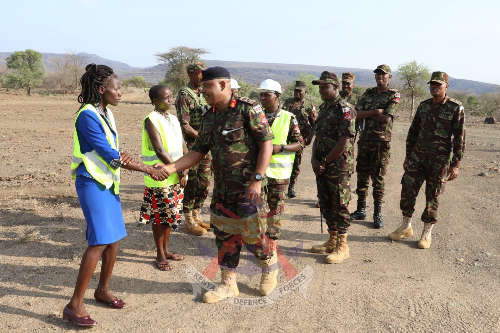 COMMANDER CONSTRUCTION ENGINEERS BRIGADE INSPECTS SCHOOL PROJECT IN THE ...