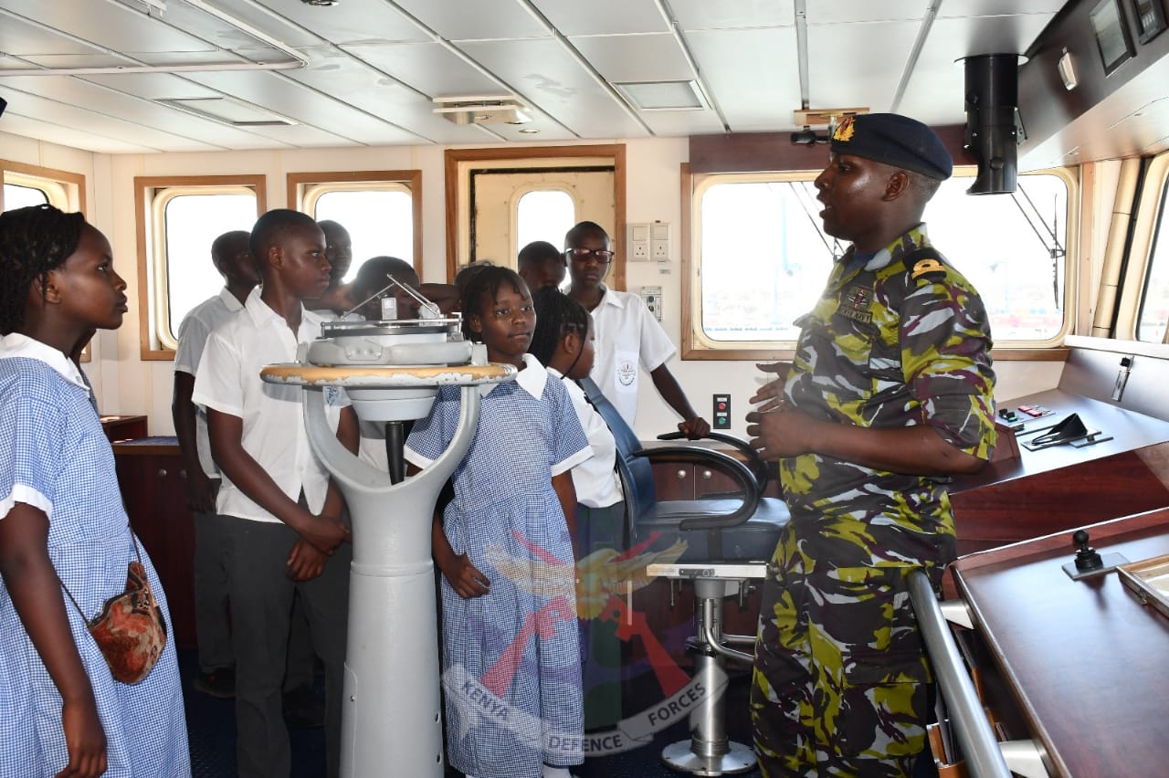 KENYA NAVY MENTORS FUTURE LEADERS – Ministry of Defence – Kenya