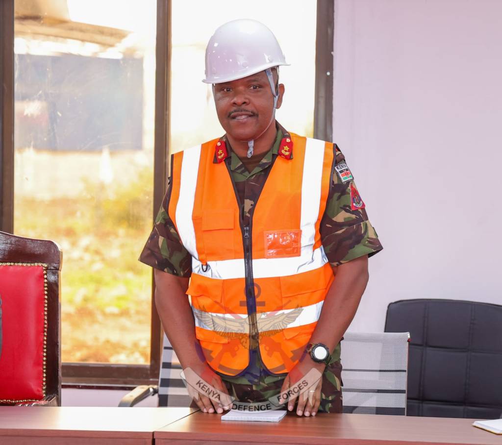 DEFENCE PS CHAIRS MEETING TO REVIEW STATUS OF THE BOMAS INTERNATIONAL ...