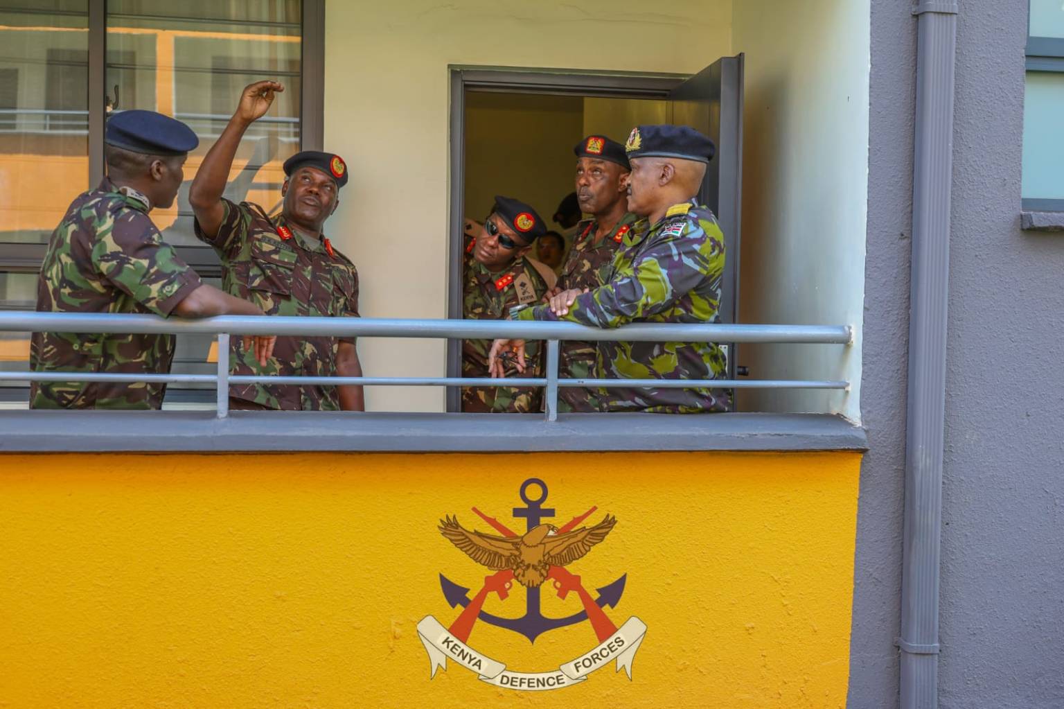 CDF INSPECTS ONGOING ROYSAMBU MILITARY HOUSING PROJECT – Ministry of ...
